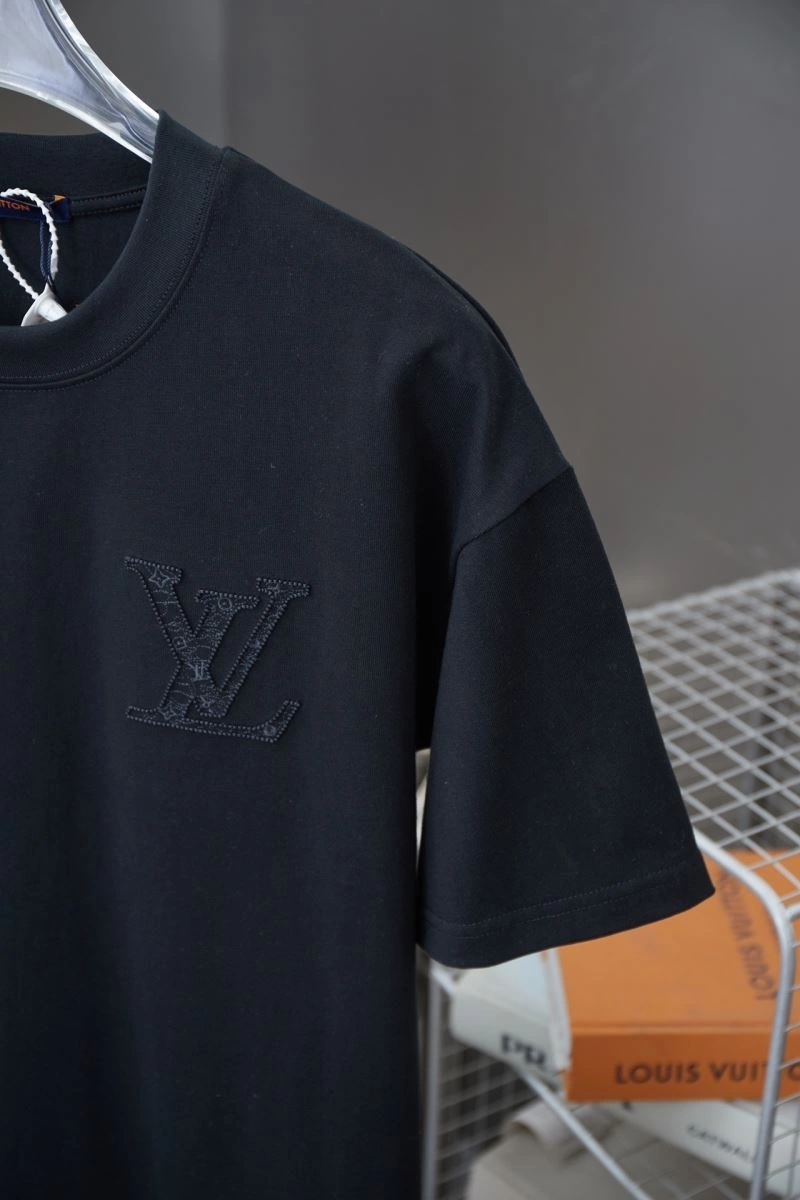 Perfect replica Louis Vuitton T-Shirts