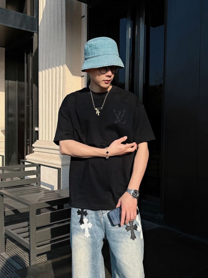 Perfect replica Louis Vuitton T-Shirts