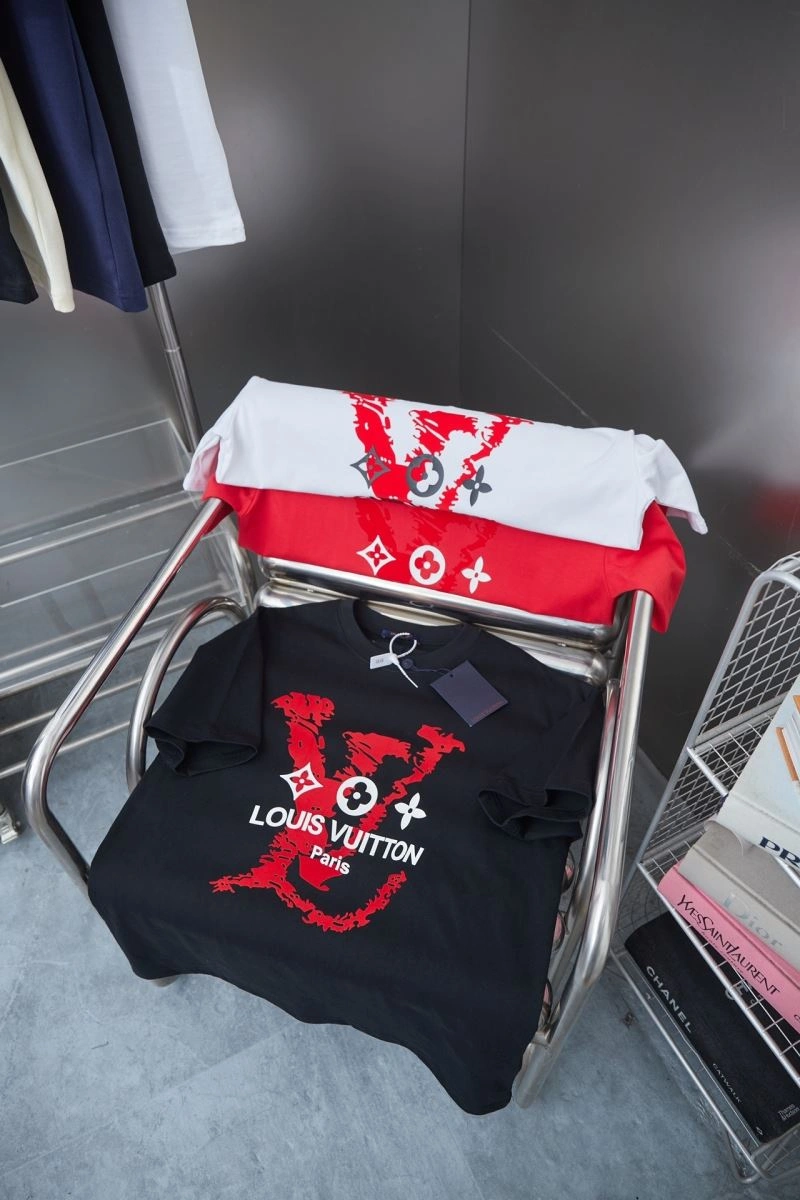 Reasonably priced Louis Vuitton T-Shirts