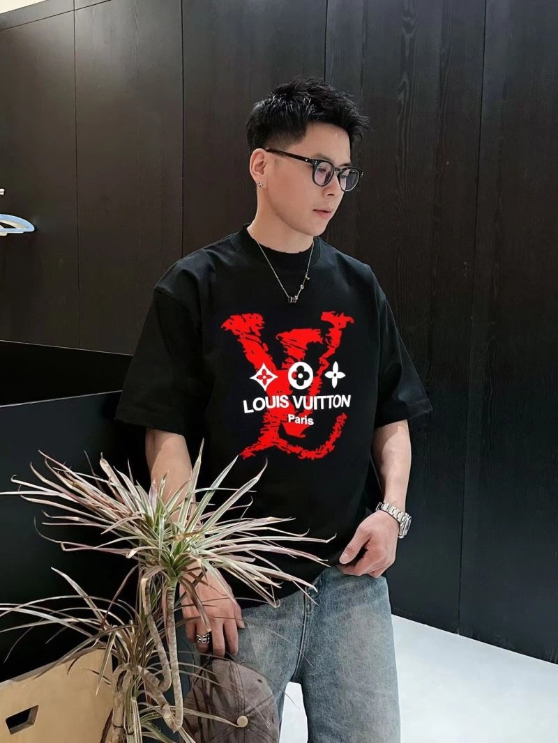 Reasonably priced Louis Vuitton T-Shirts