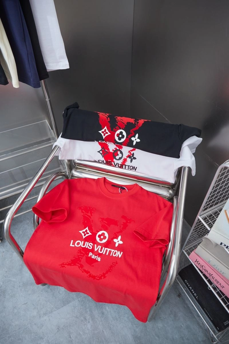Cut-rate Louis Vuitton T-Shirts