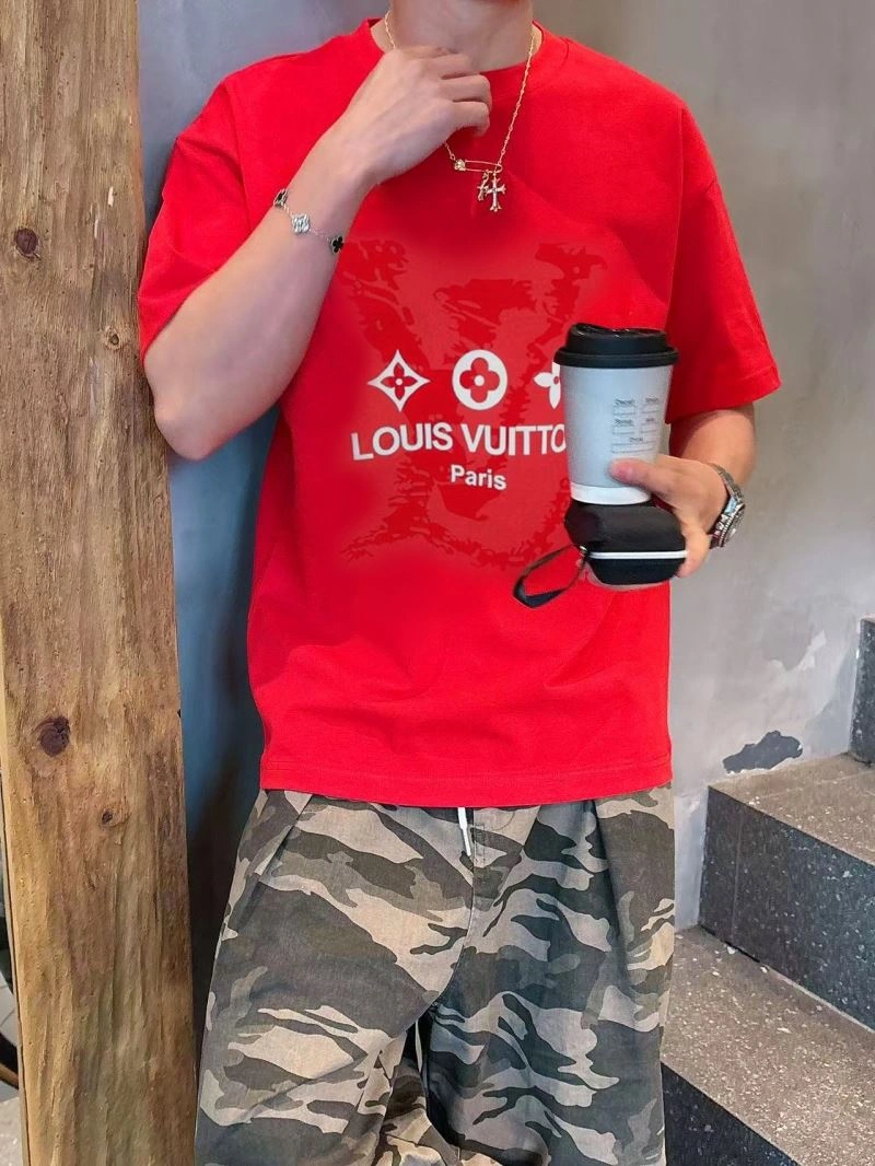 Cut-rate Louis Vuitton T-Shirts