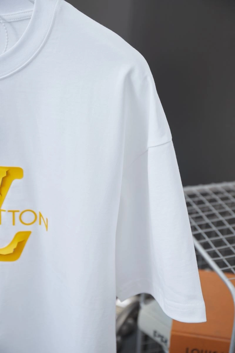 Inexpensive Louis Vuitton T-Shirts