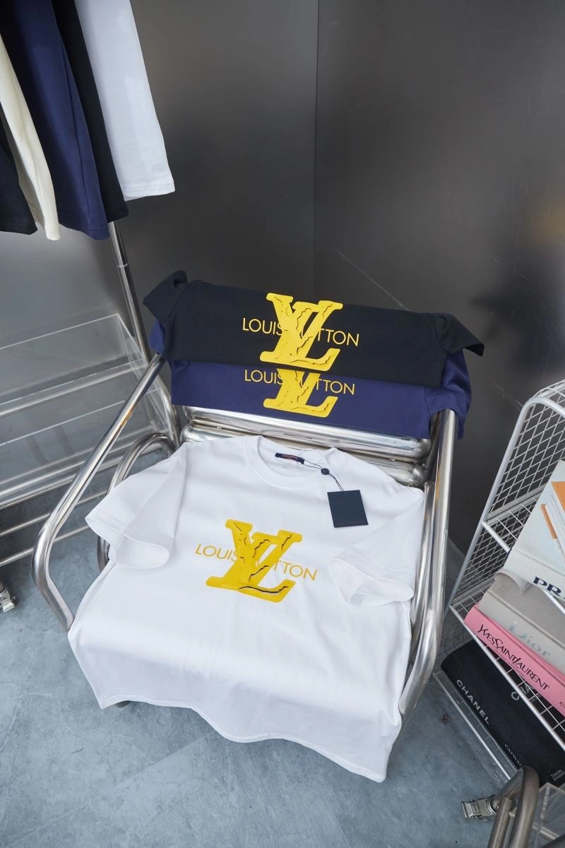 Inexpensive Louis Vuitton T-Shirts