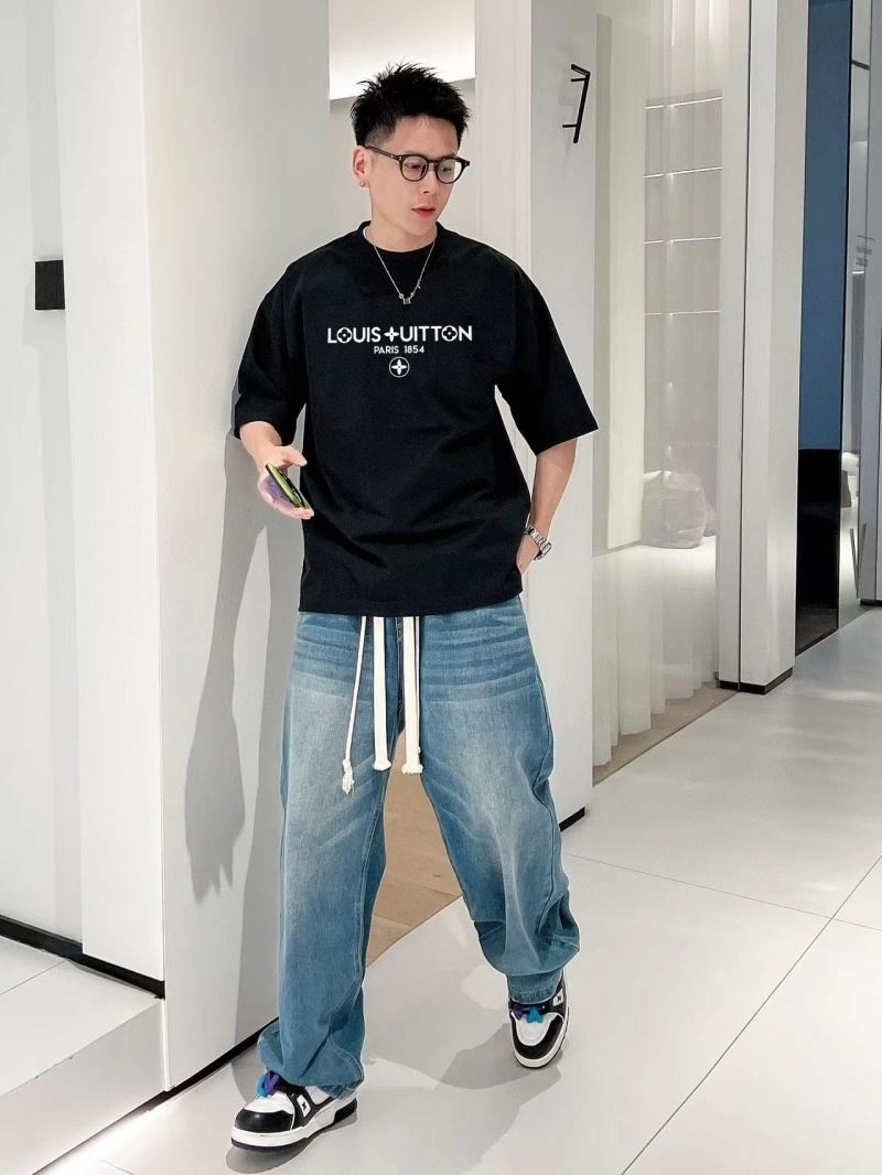 Value-priced Louis Vuitton T-Shirts