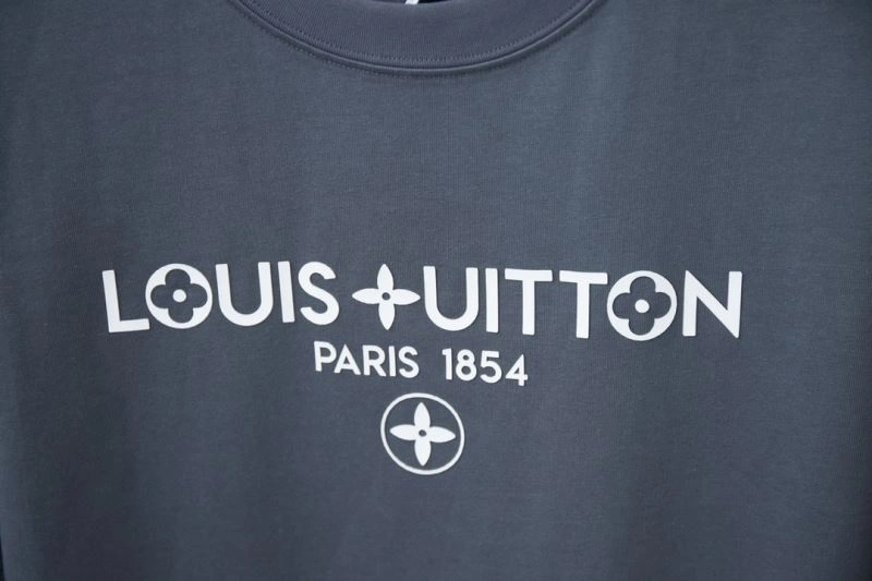 Economical Louis Vuitton T-Shirts