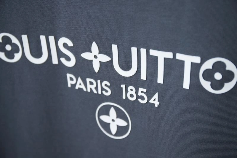 Economical Louis Vuitton T-Shirts