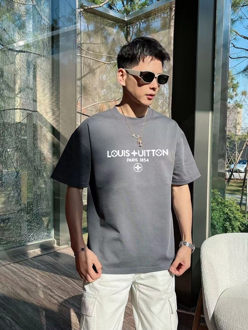 Economical Louis Vuitton T-Shirts