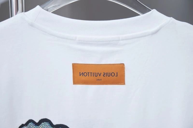 Inexpensive Louis Vuitton T-Shirts