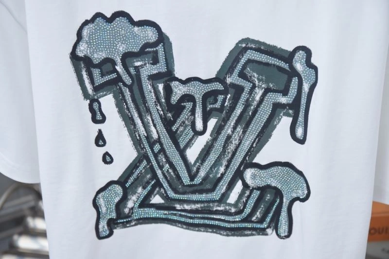 Inexpensive Louis Vuitton T-Shirts