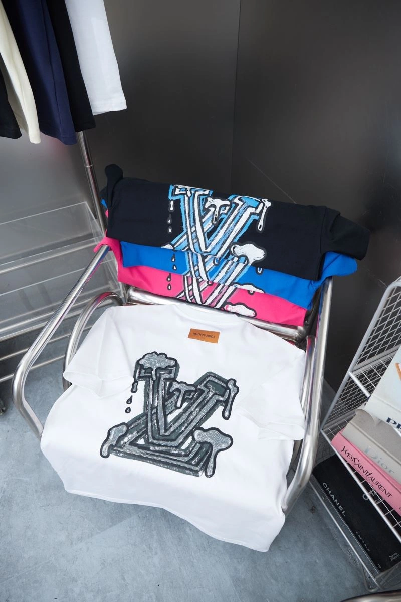 Inexpensive Louis Vuitton T-Shirts