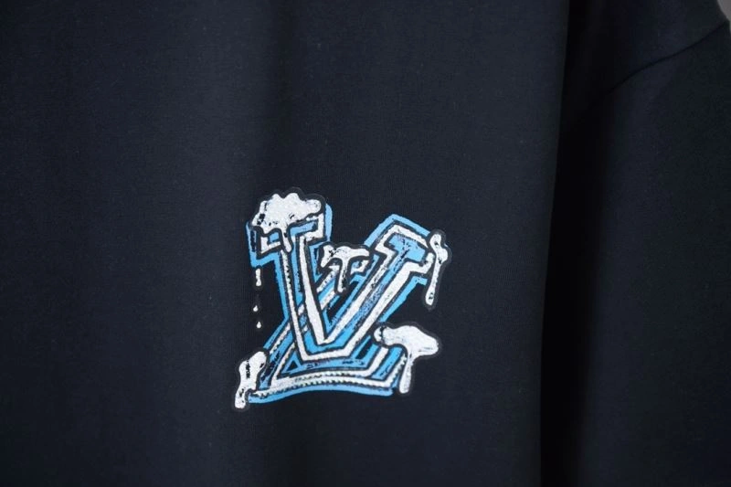 Top match Louis Vuitton T-Shirts
