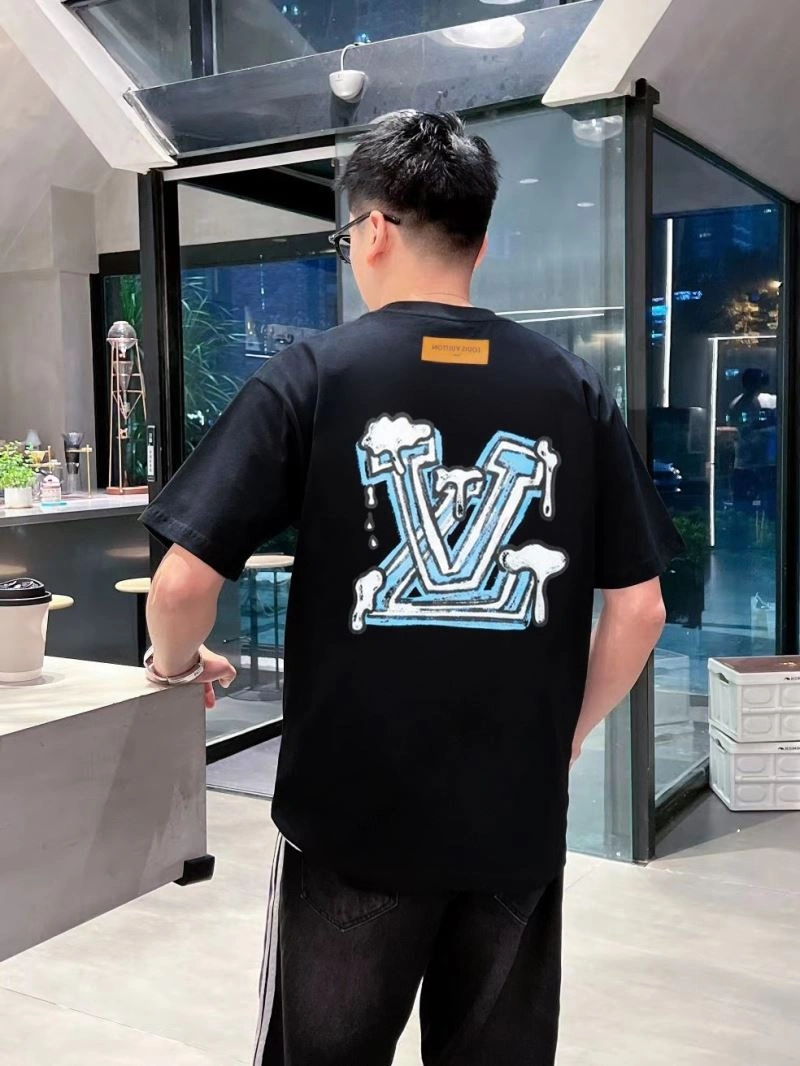 Top match Louis Vuitton T-Shirts