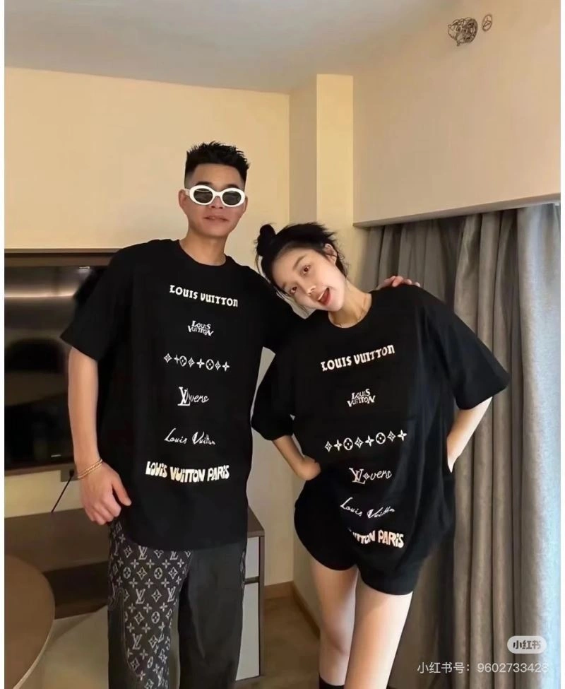 Factory-made Louis Vuitton T-Shirts