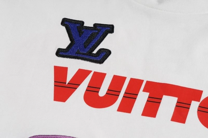 Indistinguishable Louis Vuitton T-Shirts