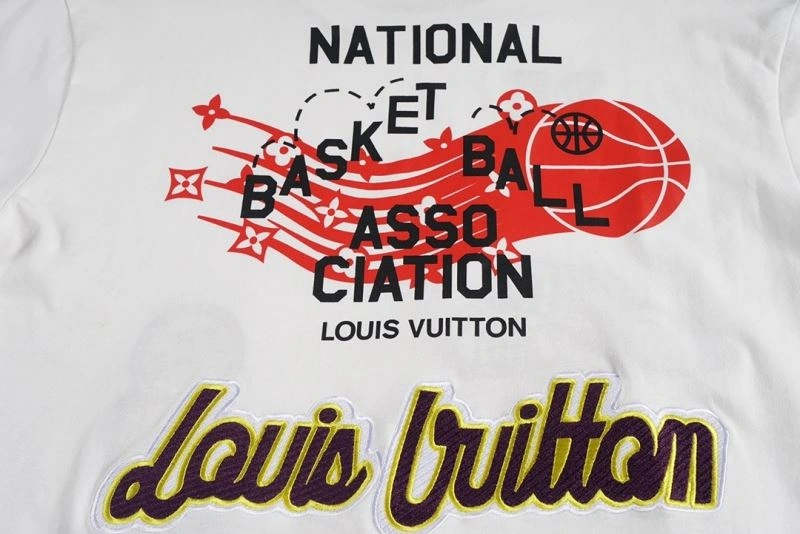 Indistinguishable Louis Vuitton T-Shirts