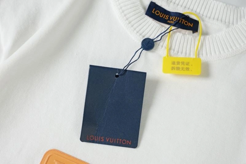 Bargain Louis Vuitton T-Shirts