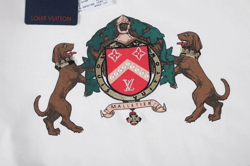 Low-cost Louis Vuitton T-Shirts