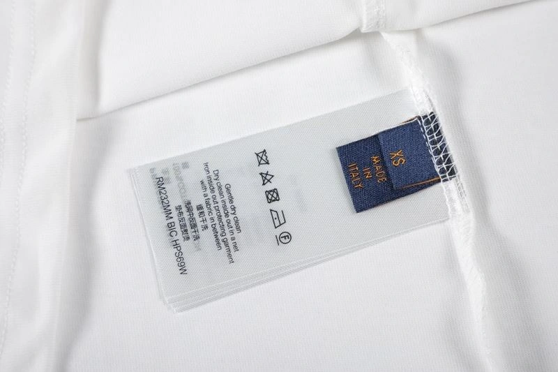 Low-cost Louis Vuitton T-Shirts