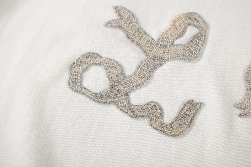 Indistinguishable Louis Vuitton T-Shirts