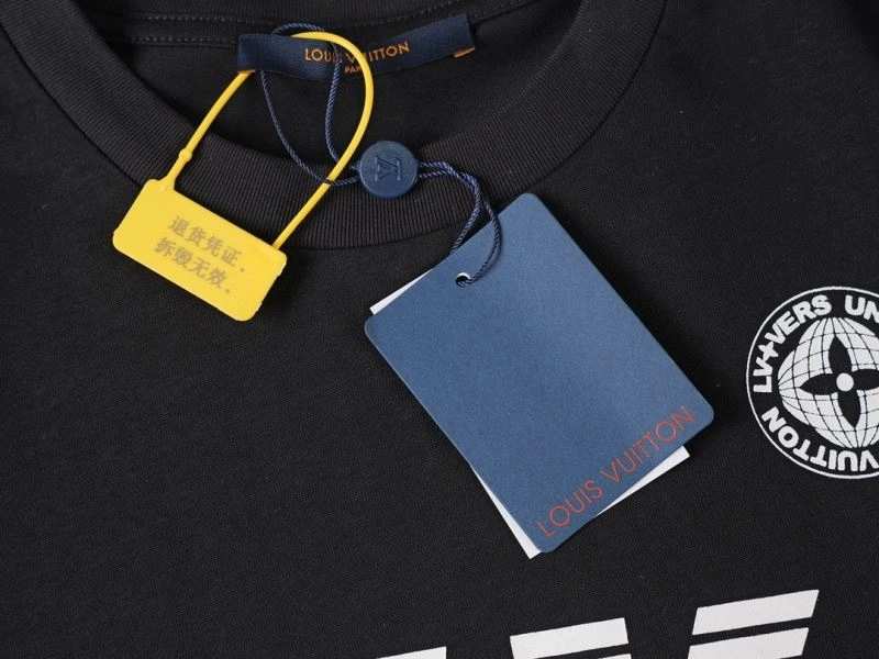 Precise copy Louis Vuitton T-Shirts