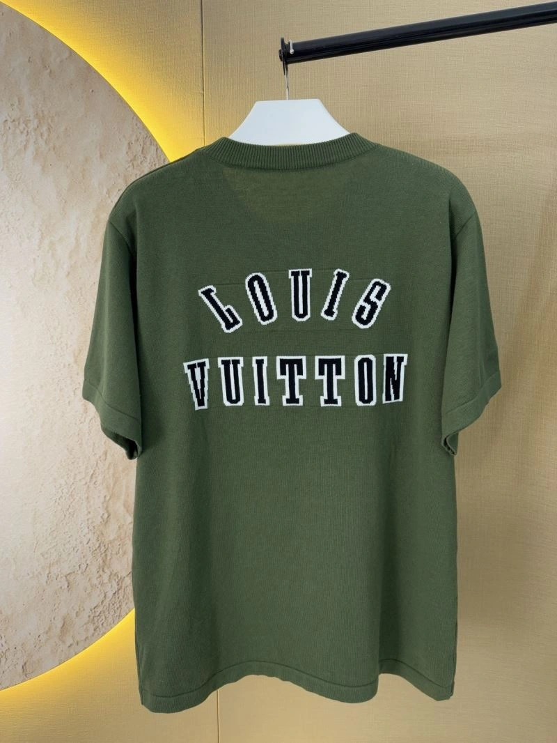 Accurate model Louis Vuitton T-Shirts