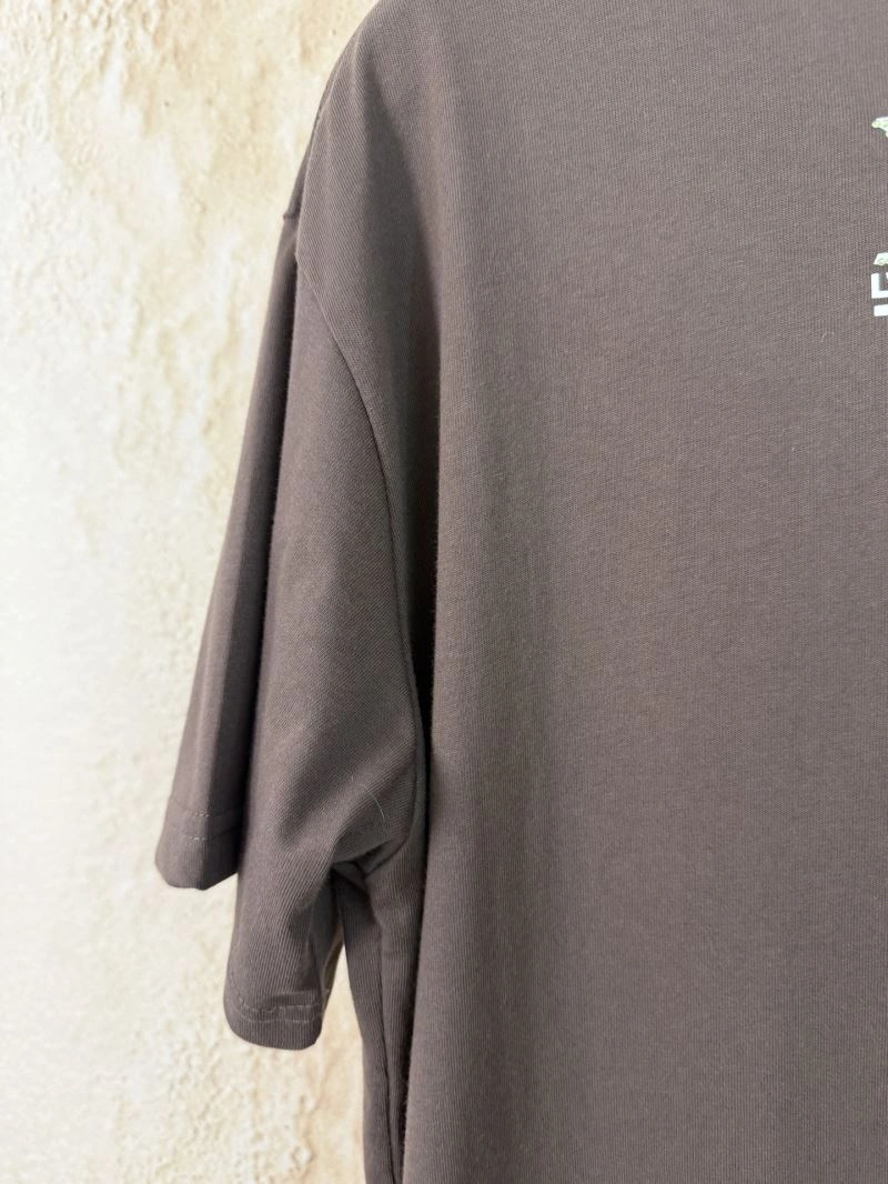 Precise copy Louis Vuitton T-Shirts