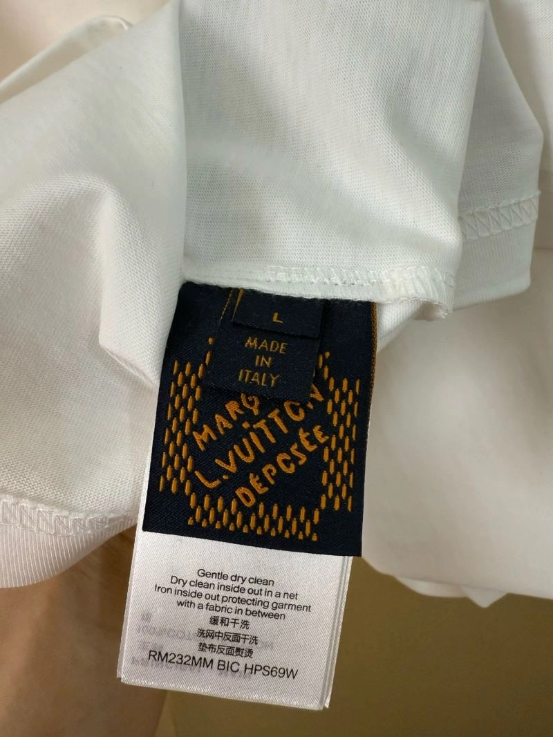 Inexpensive Louis Vuitton T-Shirts