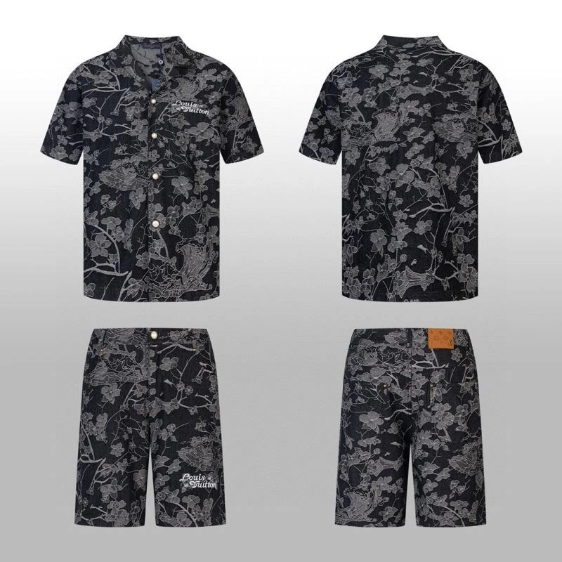 Bargain Louis Vuitton T-Shirts