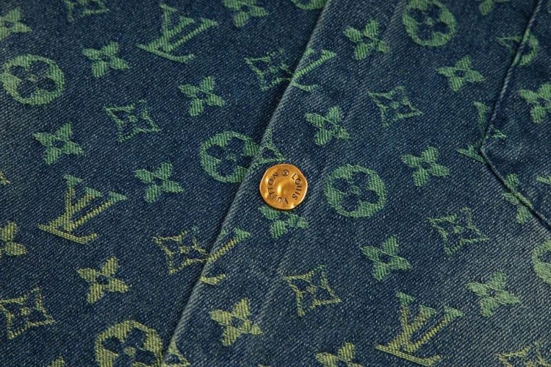 Budget-friendly Louis Vuitton T-Shirts