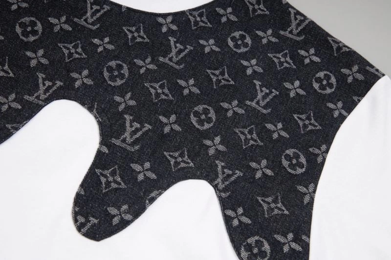 Low-cost Louis Vuitton T-Shirts