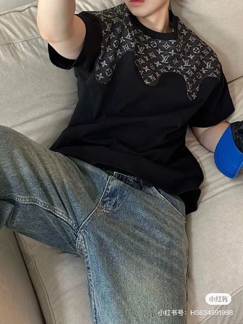 Low-cost Louis Vuitton T-Shirts