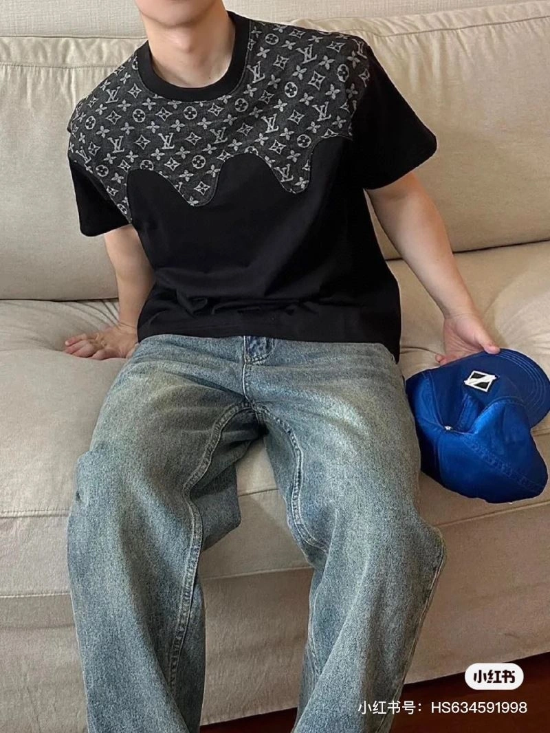 Low-cost Louis Vuitton T-Shirts