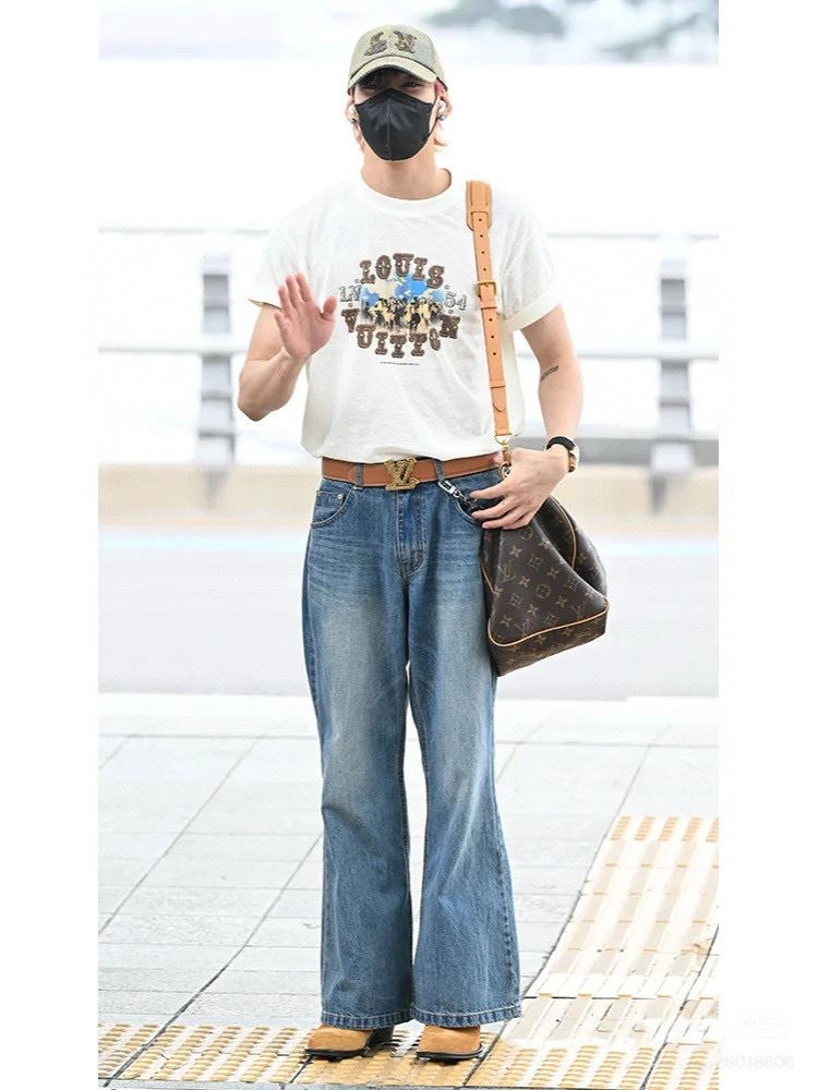 Precise copy Louis Vuitton T-Shirts