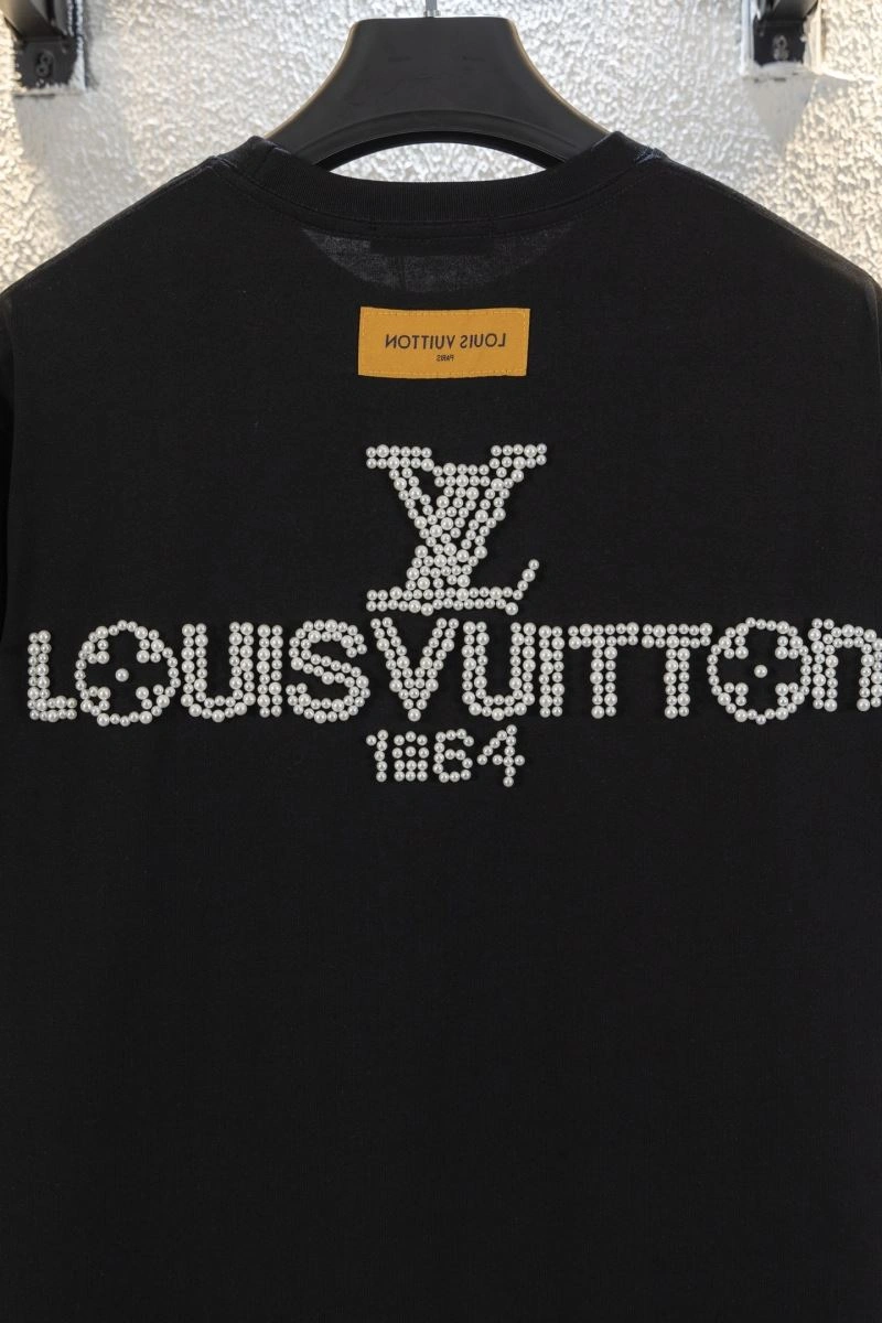 1:1 copy Louis Vuitton T-Shirts