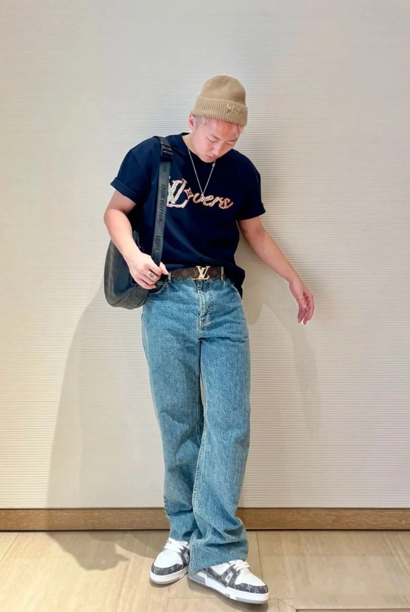 Factory-made Louis Vuitton T-Shirts