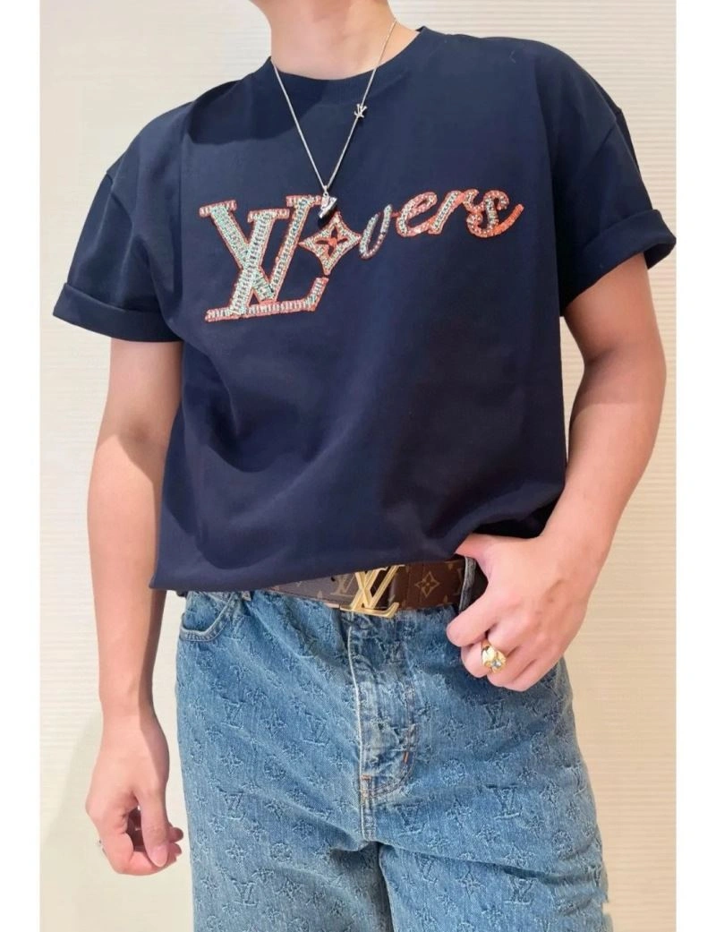 Factory-made Louis Vuitton T-Shirts