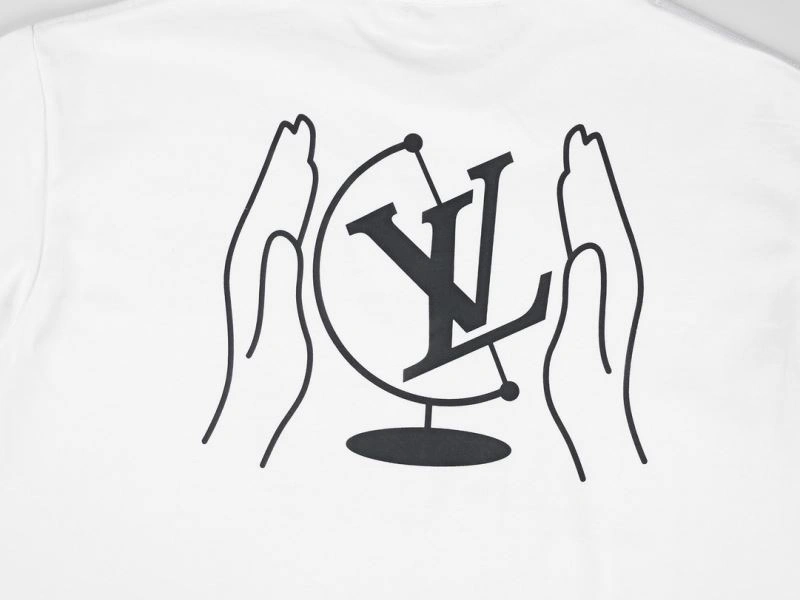 Exact replica Louis Vuitton T-Shirts