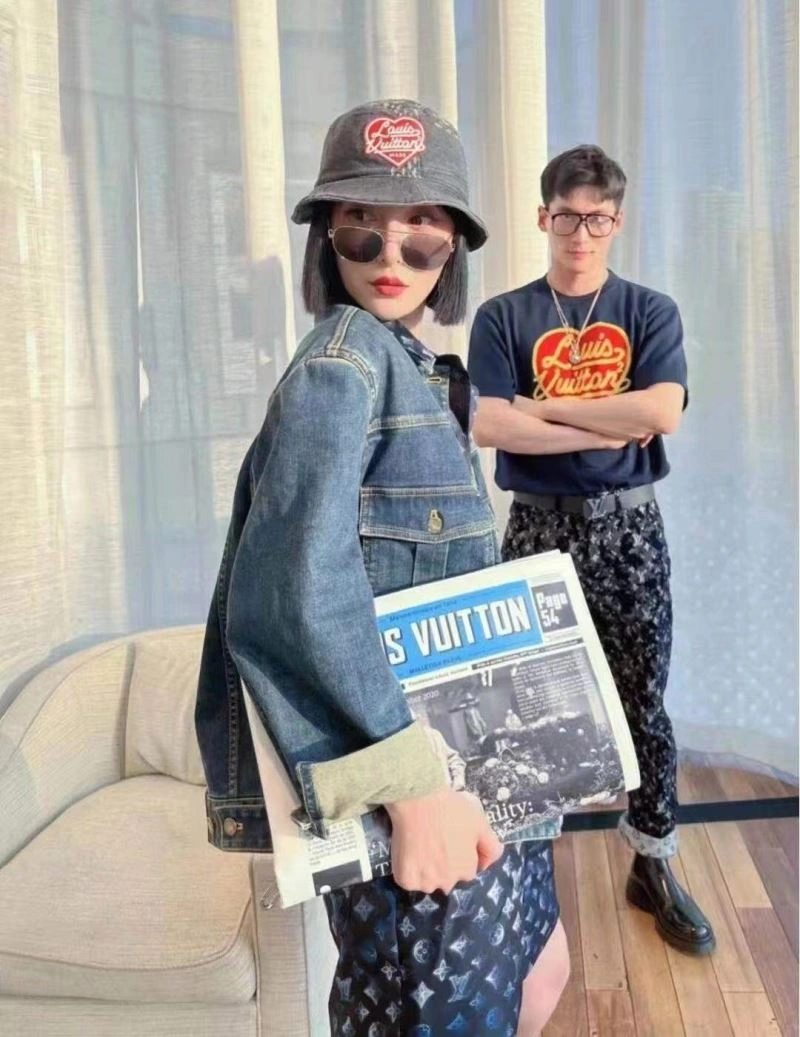 Real Louis Vuitton T-Shirts
