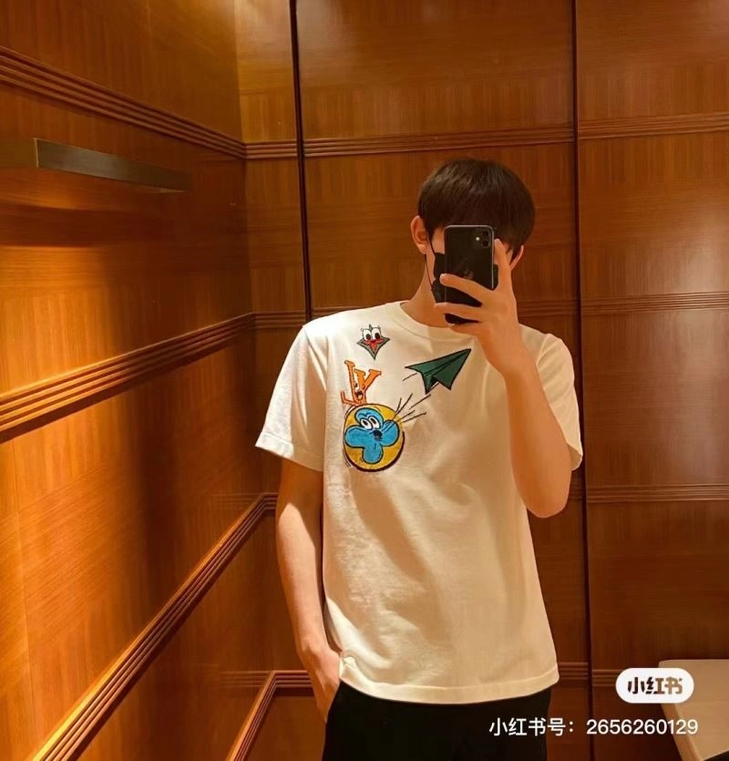 Real Louis Vuitton T-Shirts