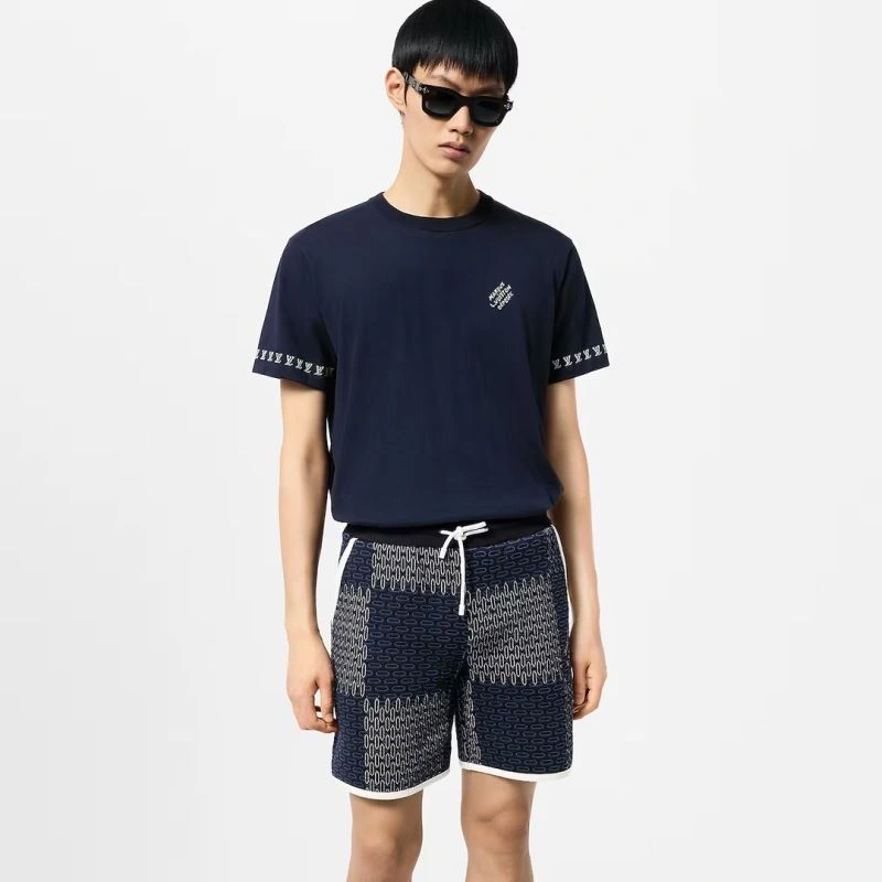 Top match Louis Vuitton T-Shirts