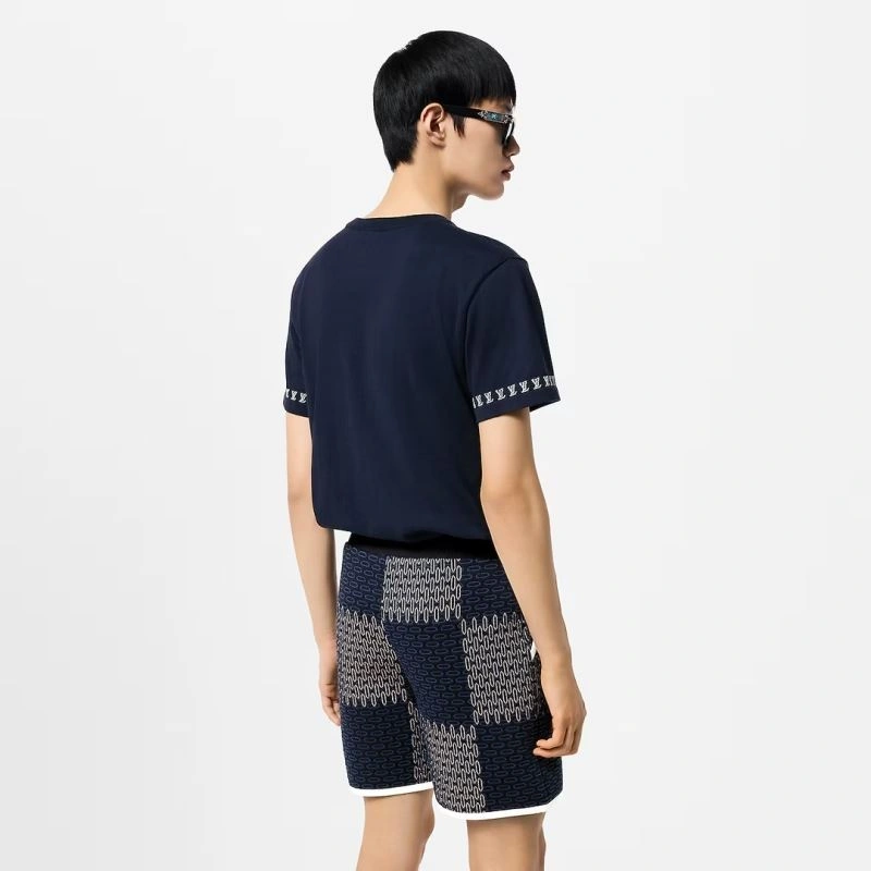 Top match Louis Vuitton T-Shirts