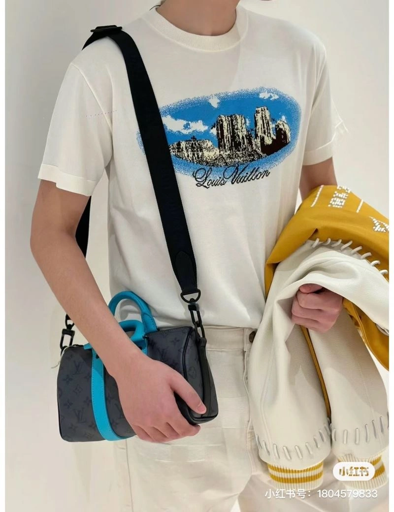 Factory-made Louis Vuitton T-Shirts