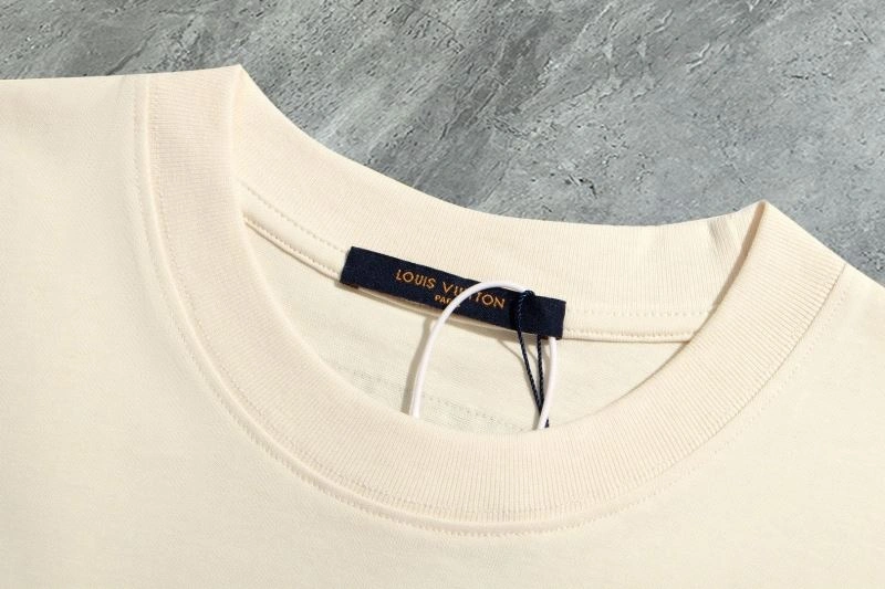 Inexpensive Louis Vuitton T-Shirts