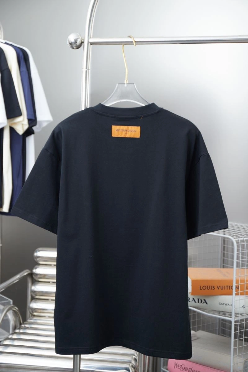 Top mirror Louis Vuitton T-Shirts