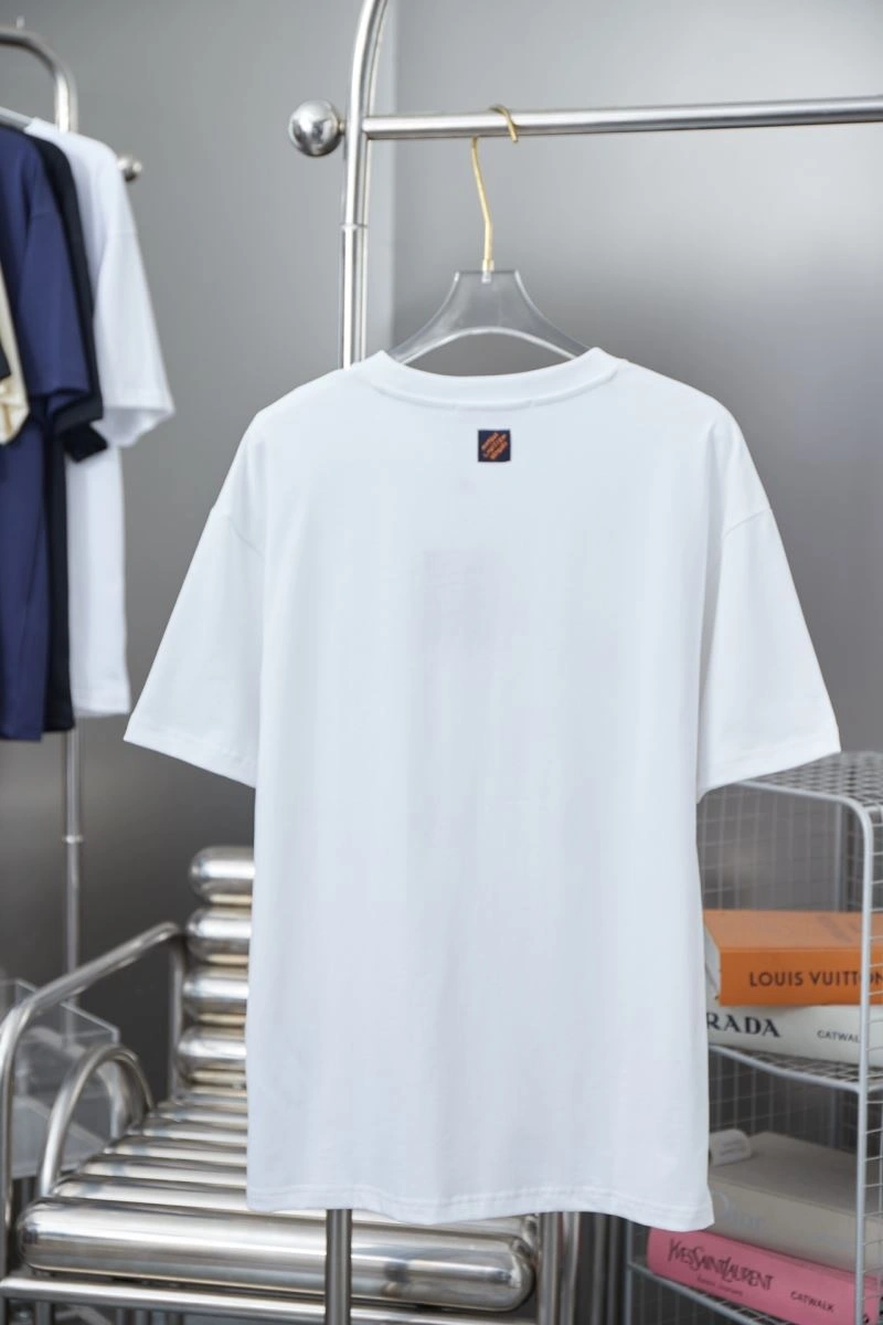 Top match Louis Vuitton T-Shirts