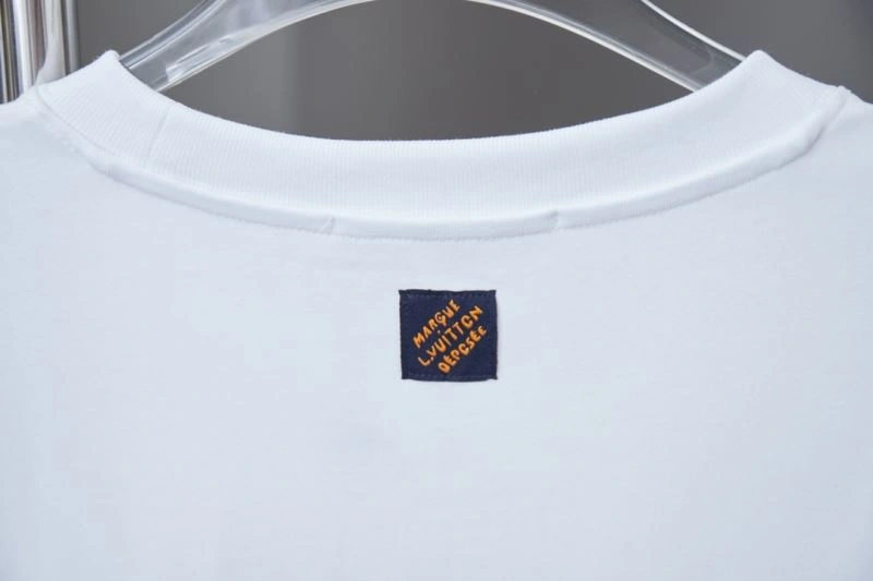 Top match Louis Vuitton T-Shirts
