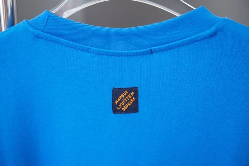 Exact replica Louis Vuitton T-Shirts