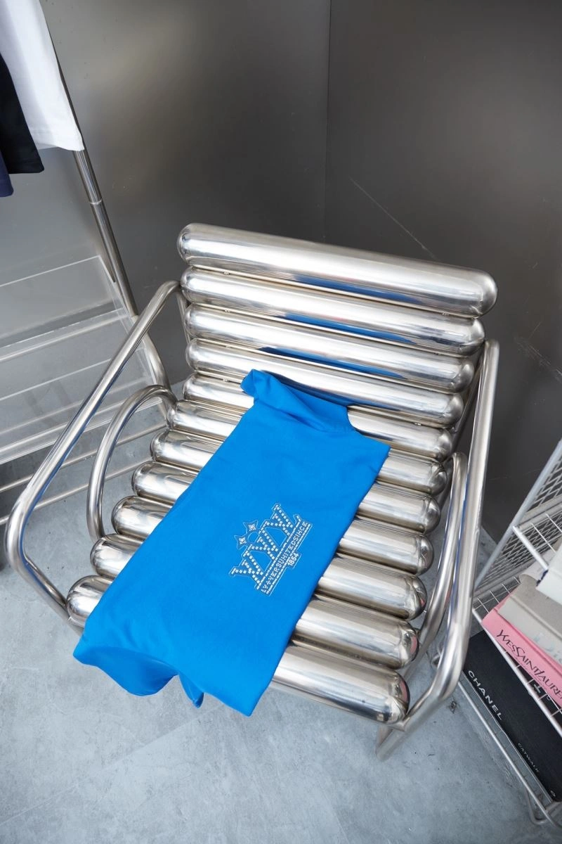Exact replica Louis Vuitton T-Shirts