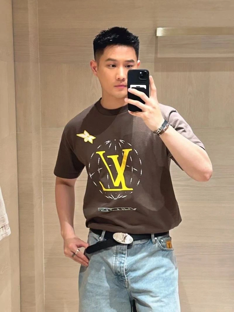 1:1 copy Louis Vuitton T-Shirts